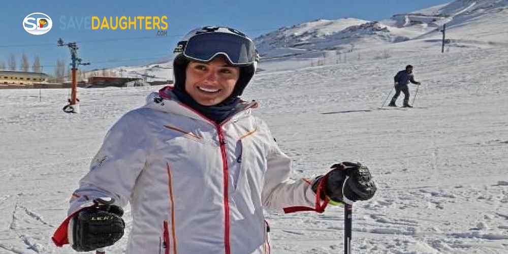 Atefeh Ahmadi Wiki , Biography, Age, Parents, Ethnicity, Height, Net ...