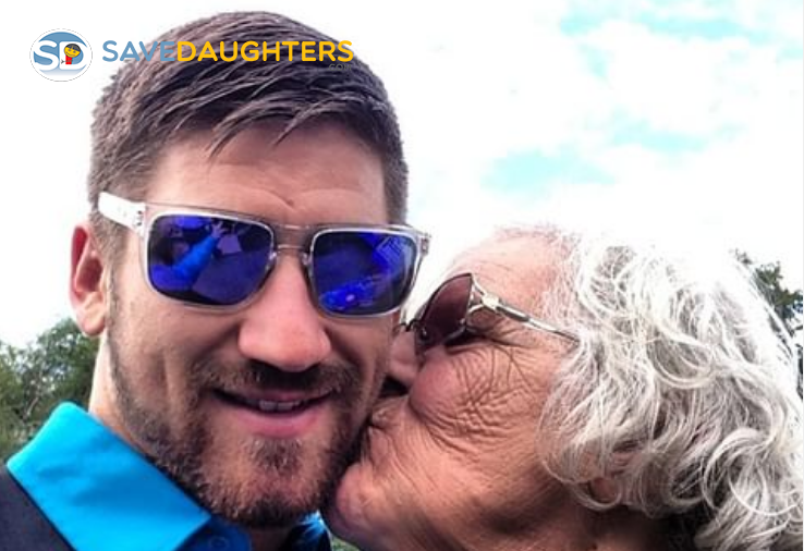 Taylor Austin Wiki , Biography, Age, Parents, Ethnicity, Height, Net ...