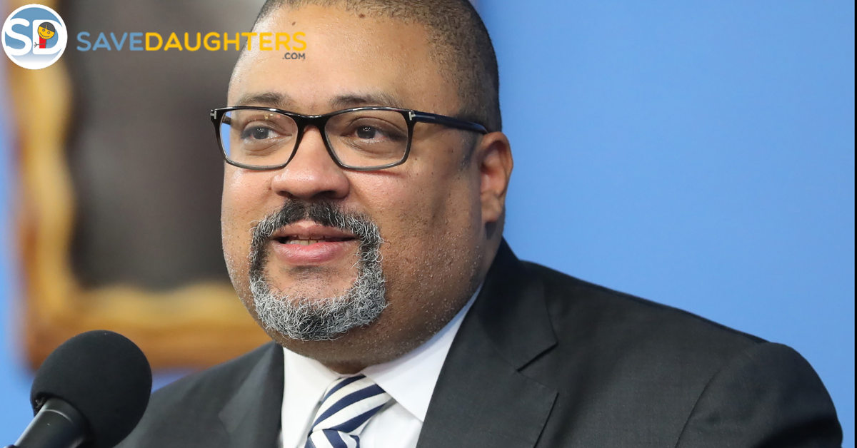 Alvin Bragg Biography, Wiki, Family, Age, Girlfriend, Wife, Net Worth ...