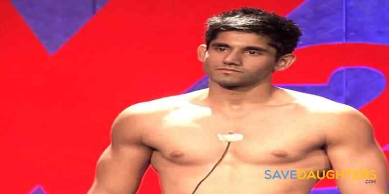 Varun Sood Wiki Biography, Family, Age, Height, Career, Education ...