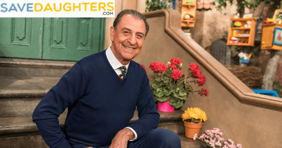 Emilio Delgado Wiki, [TV ACTOR] Biography, Family, Age, Wife, Lifestyle ...