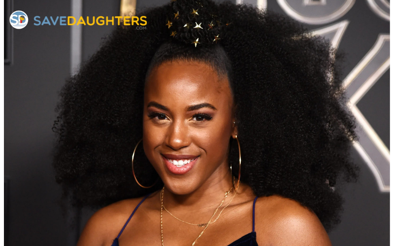 Asha Bromfield Wiki, Biography, Age, Husband, Career, Family, Early ...