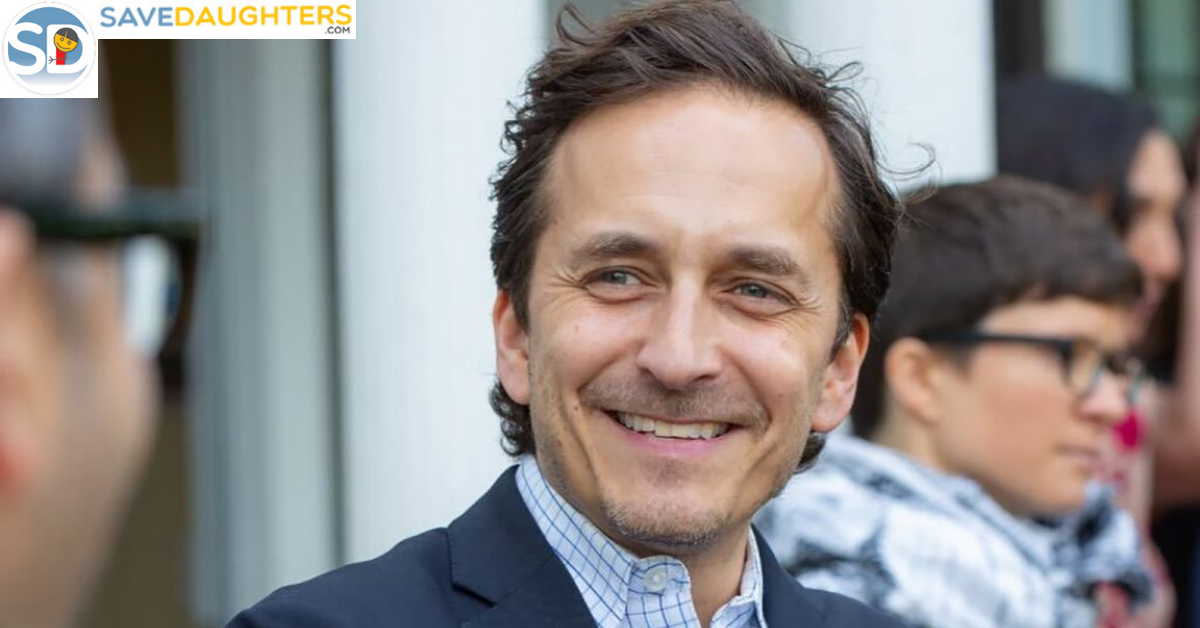 Brent Renaud Wiki, Age, Biography, Education, Wife, Family, Career, Net ...