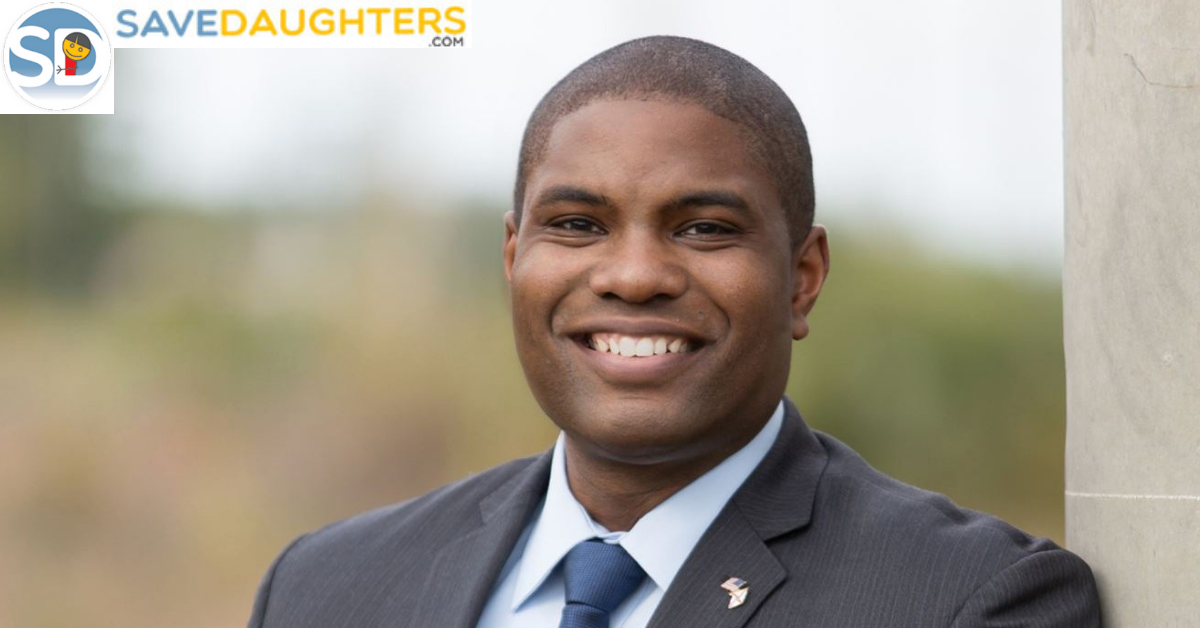 Byron Donalds Wife, Wiki, Biography, Age, Parents, Ethnicity, Height