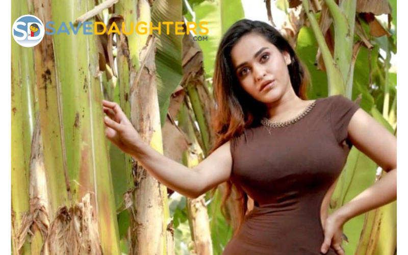 Prajakta Dusane Wiki, Biography, Age, Family, Wikipedia, Net worth and ...