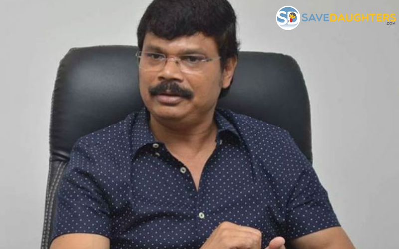 Boyapati Srinu Wiki, Age, Biography, Education, Girlfriend, Family ...