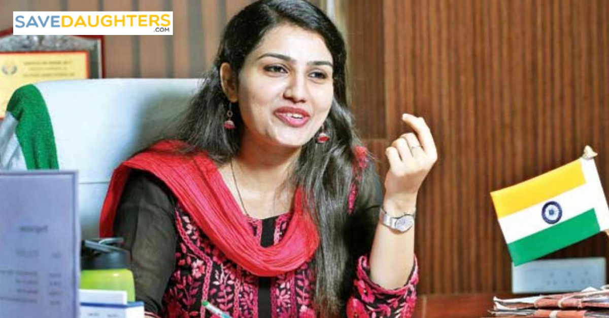 Renu Raj IAS Wiki, Biography, Age, Family, Wikipedia, Husband, Net ...