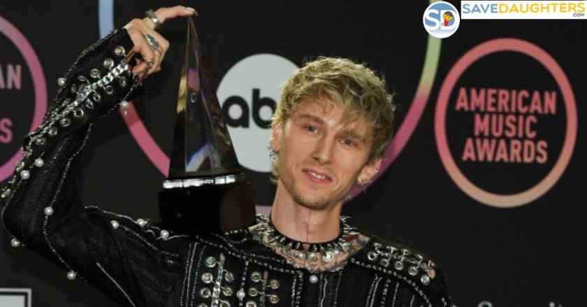 Machine Gun Kelly Wiki, Biography, Wife, Parents, Age, Height, Net ...