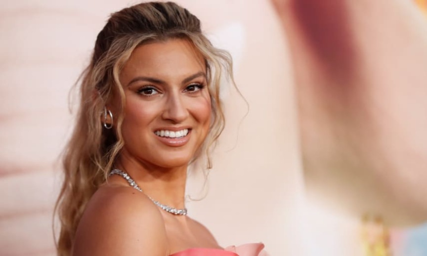 Tori Kelly Parents, Net Worth, Husband, Age, Height
