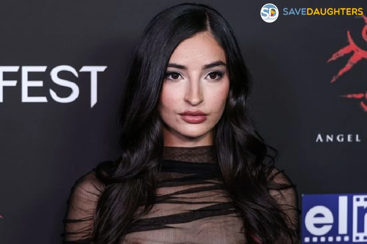 Emily Willis Age, Wiki, Biography, Husband, Children, Parents