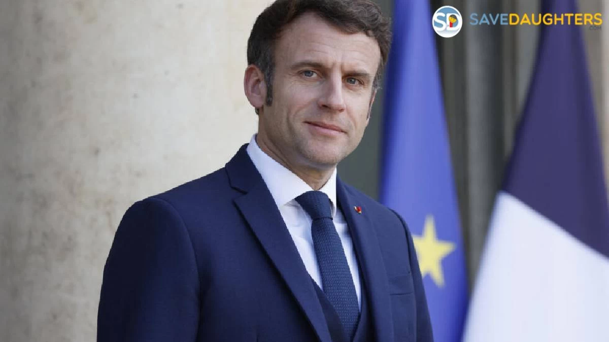 Emmanuel Macron Parents, Wife, Wiki, Height, Family, Children